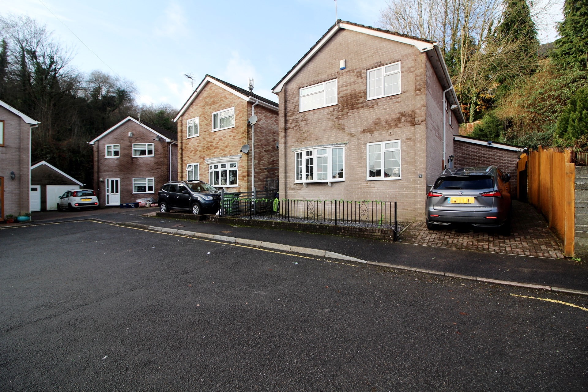 Birchley Close, Treforest, Pontypridd, CF37 1SJ - Sell Right